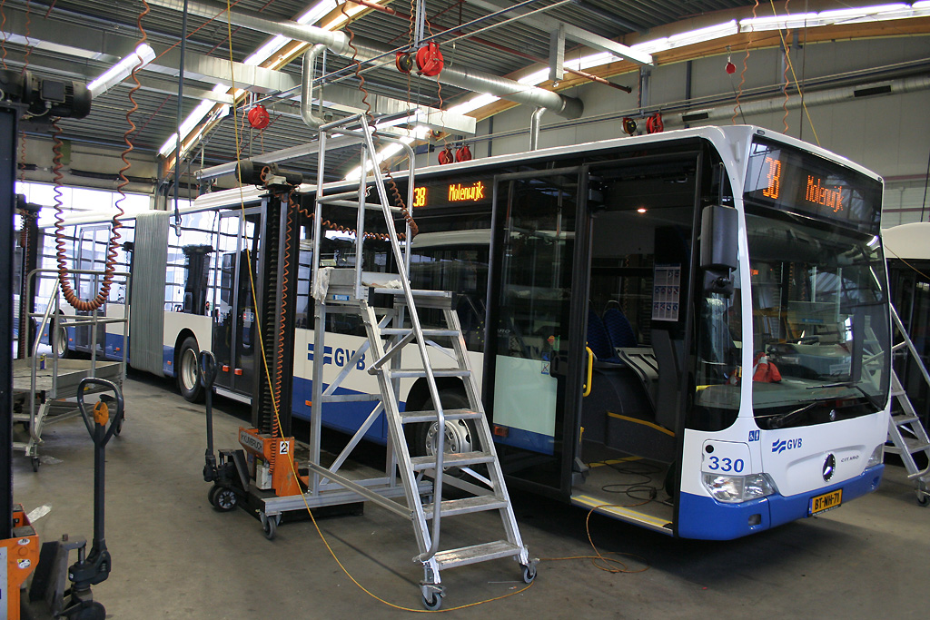 Nieuwe bussen voor GVB - Busfoto.nl